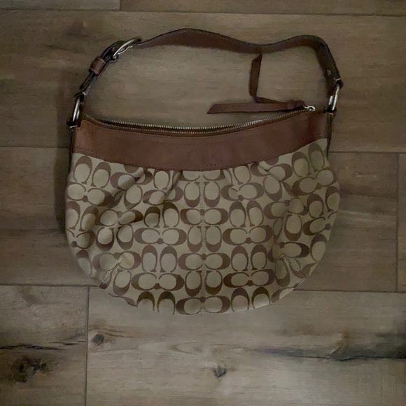 Coach | Bags | Coach D993f3740 Hobo Brownbrown Leather Signature Bag ...